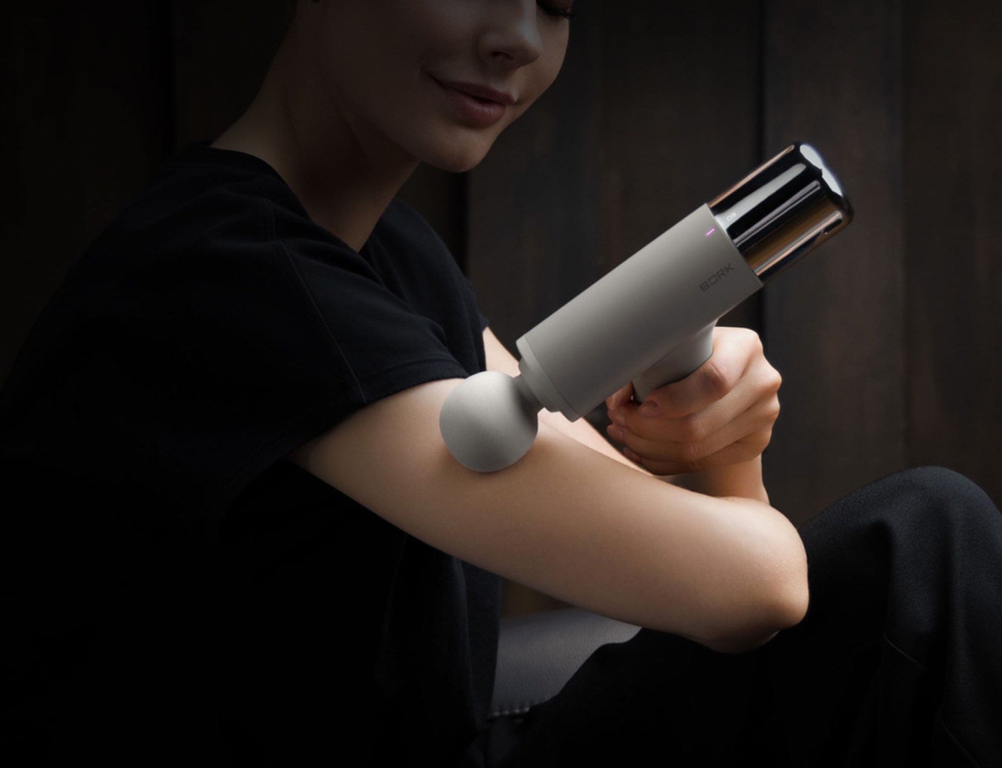 Купить Массажер для тела BORK D618, серый — цена, описание в каталоге Сети фирменных магазинов ...