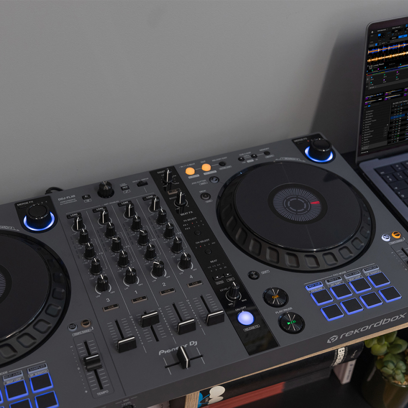 Купить Микшерный пульт Pioneer DDJ-FLX6-GT, черный — цена, описание в ...