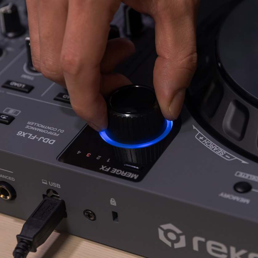 Купить Микшерный пульт Pioneer DDJ-FLX6-GT, черный — цена, описание в ...