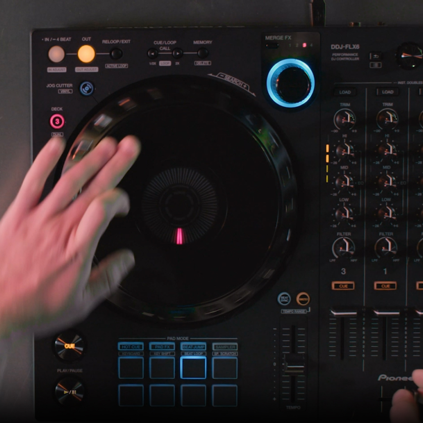 Купить Микшерный пульт Pioneer DDJ-FLX6-GT, черный — цена, описание в ...